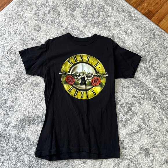 Shirts | Vintage Guns And Roses Graphic Tee Shirt | Poshmark